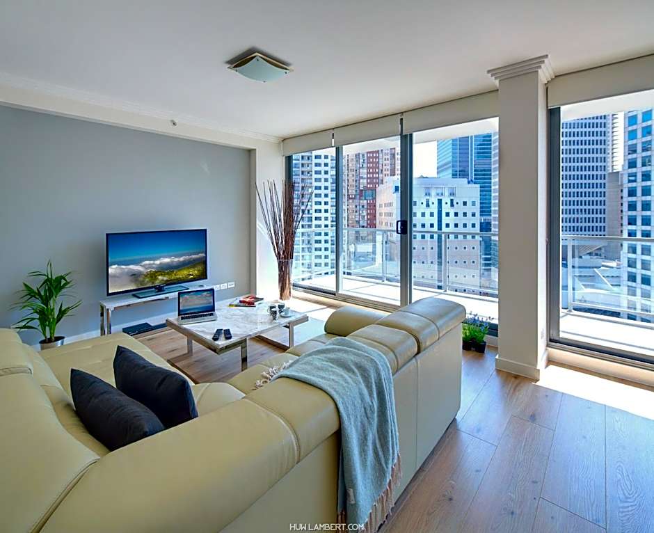 Zara Tower – Luxury Suites and Apartments