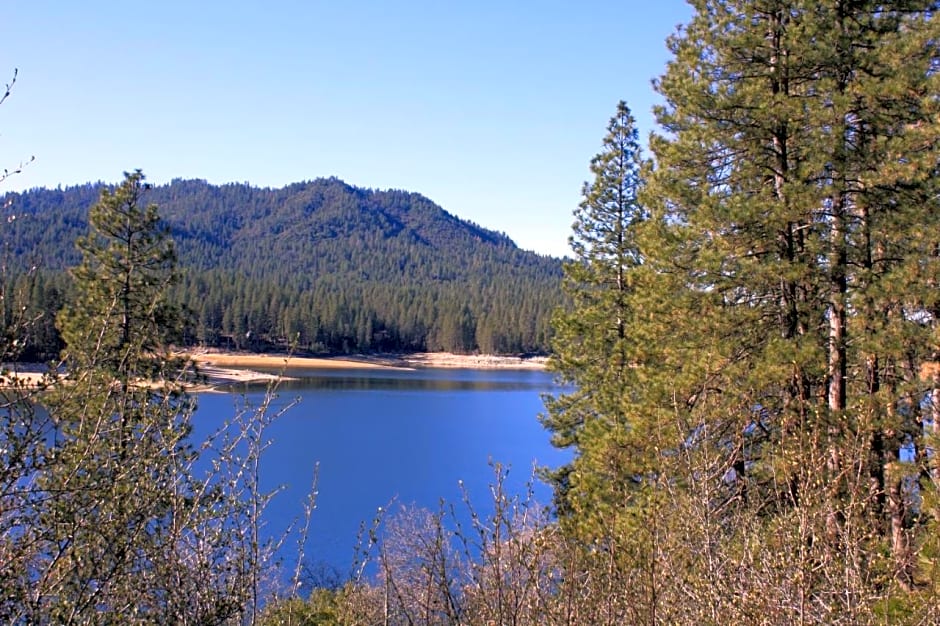 The Pines Resort at Bass Lake | Reservations Center