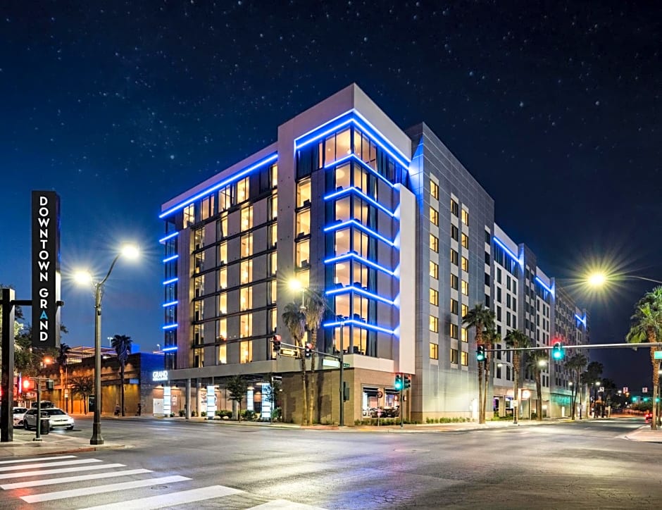 Downtown Grand Hotel & Casino