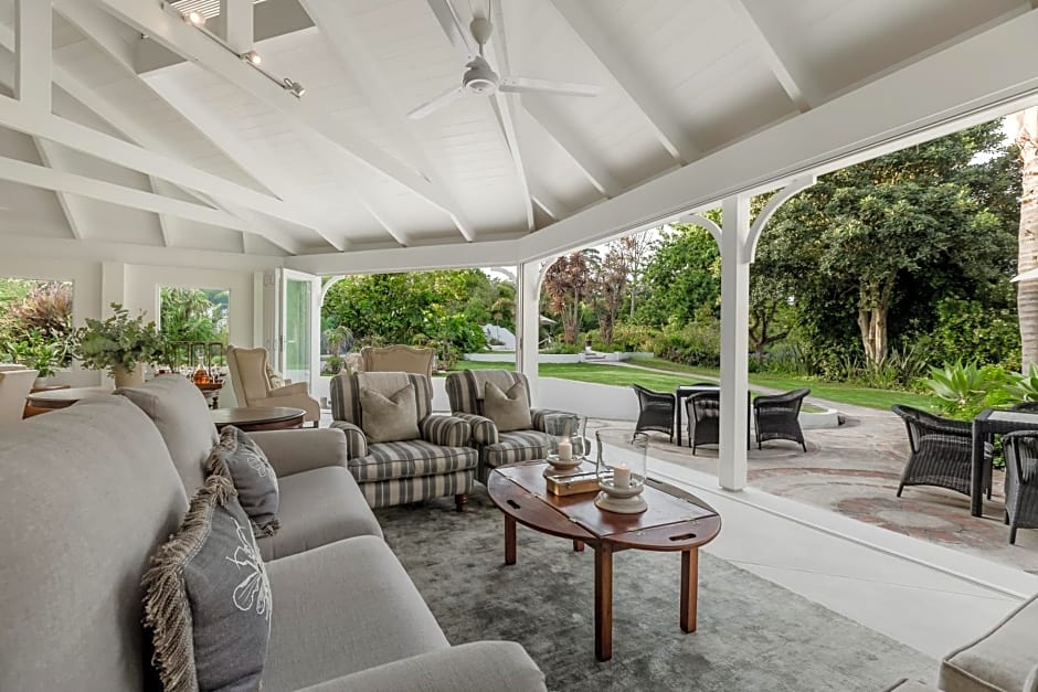 Hunters Country House