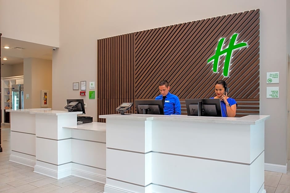 Holiday Inn Hotel And Suites Jefferson City - Guest Reservations