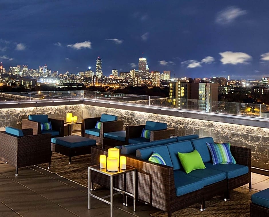 DoubleTree Suites By Hilton Boston - Cambridge