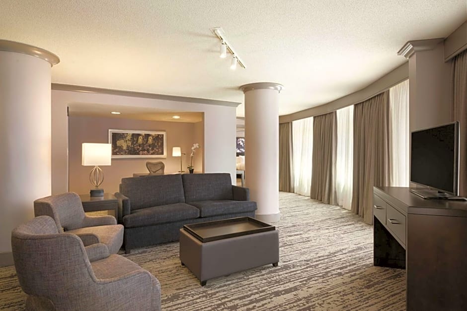 Embassy Suites by Hilton Atlanta Centennial Park