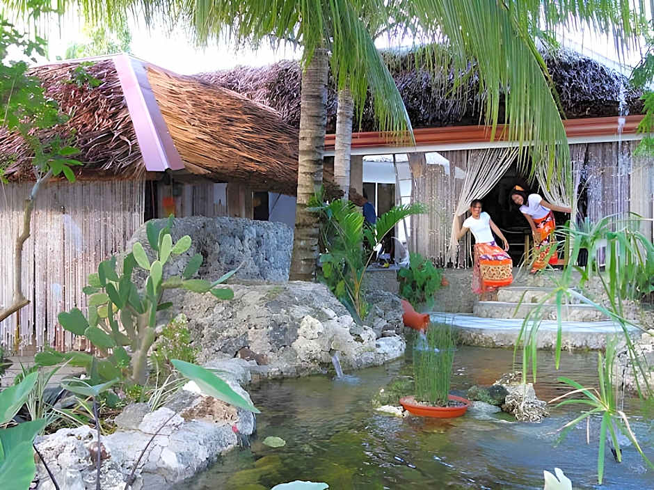 Dolphin House Resort Spa Diving