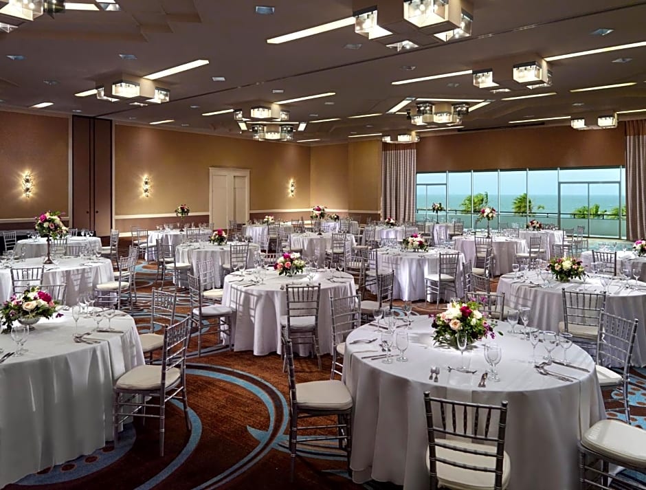 Omni Corpus Christi Hotel | Reservations Center