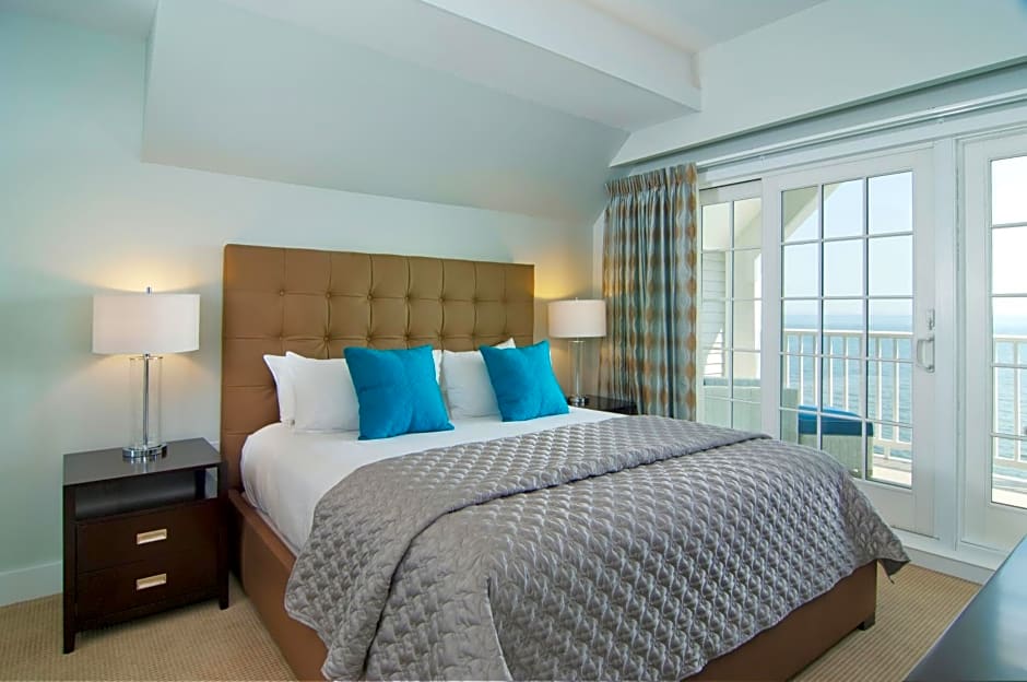 Water's Edge Resort & Spa