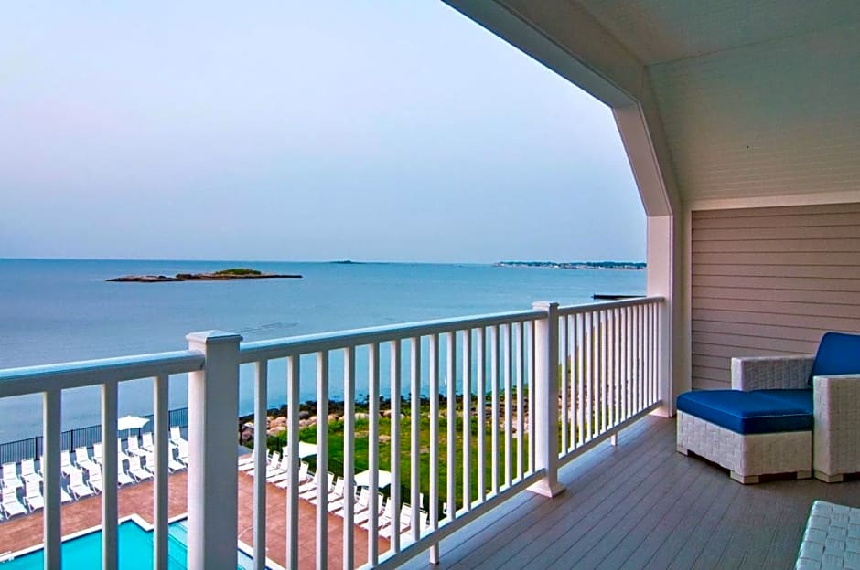 Water's Edge Resort & Spa