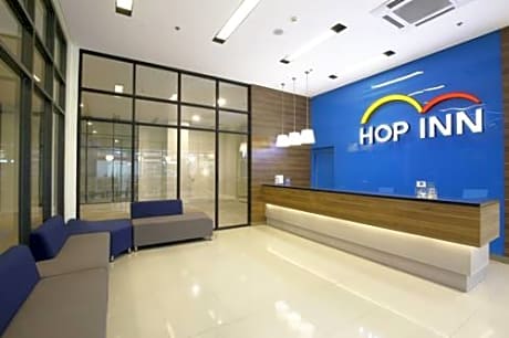Hop Inn Hotel Ermita Manila - Guest Reservations