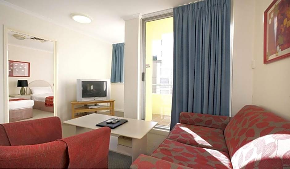 Chasely Apartment Hotel