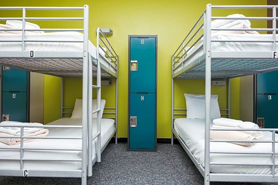 HI NYC Hostel | Reservations Center