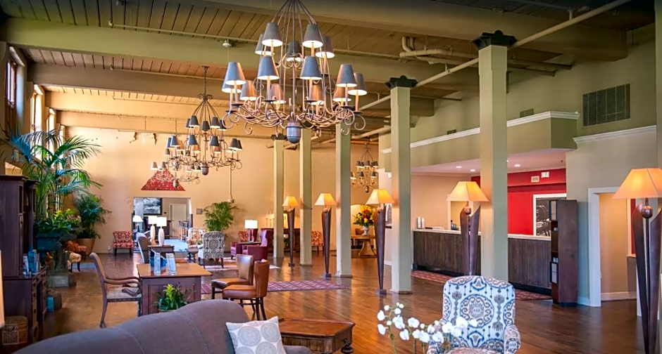 Hampton Inn & Suites New Orleans Convention Center - Guest Reservations