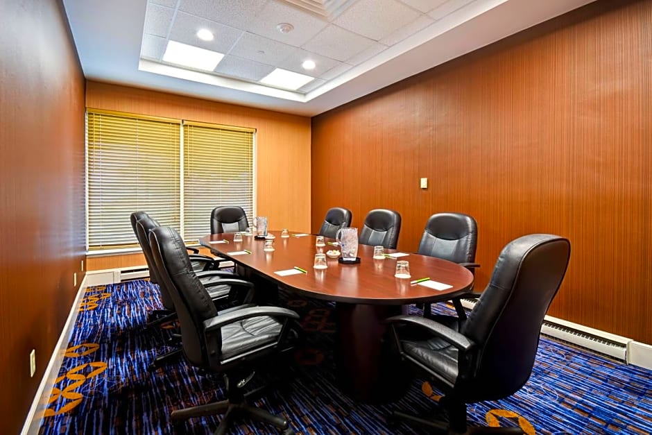 Courtyard by Marriott Cape Cod Hyannis