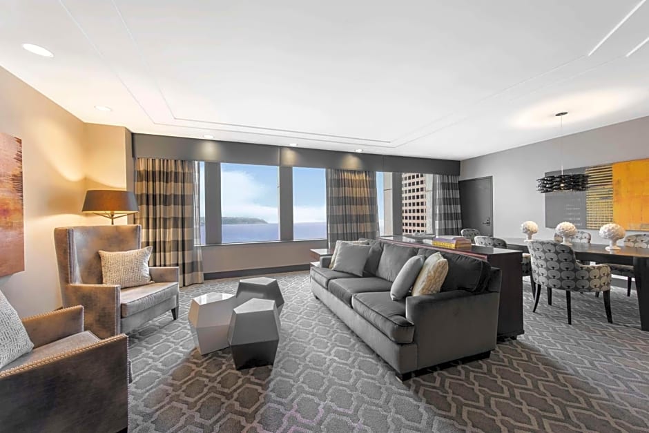 Hilton Motif Seattle