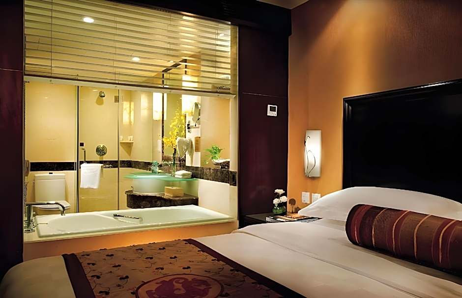 Sunworld Dynasty Hotel