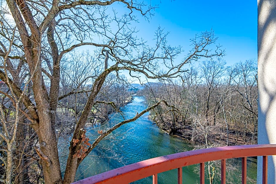 River Bend Inn - Pigeon Forge