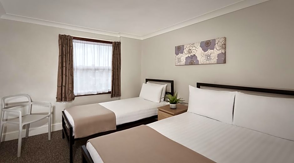 Lords Hotel - Guest Reservations