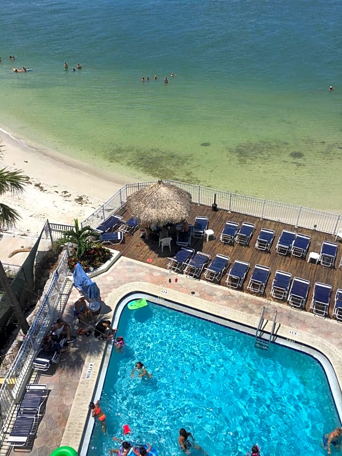 Gulfview Hotel - On the Beach | Reservations Center